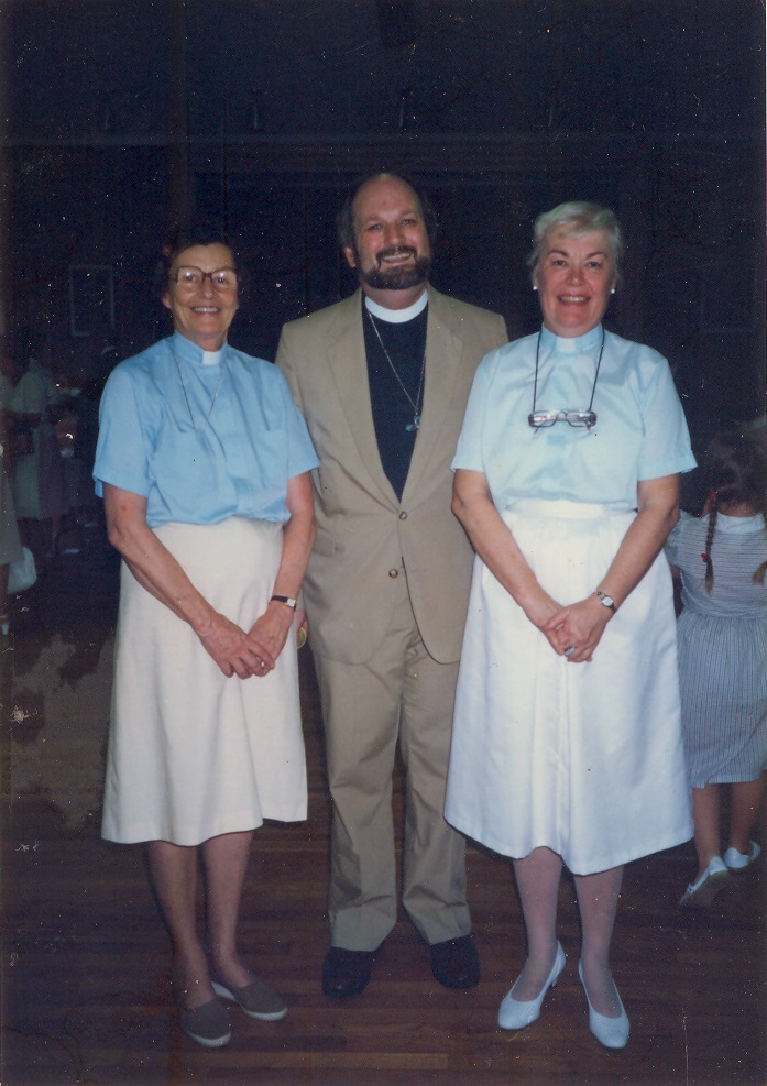 Hicks Albee Weir | Holy Trinity Episcopal Church Southbridge, MA